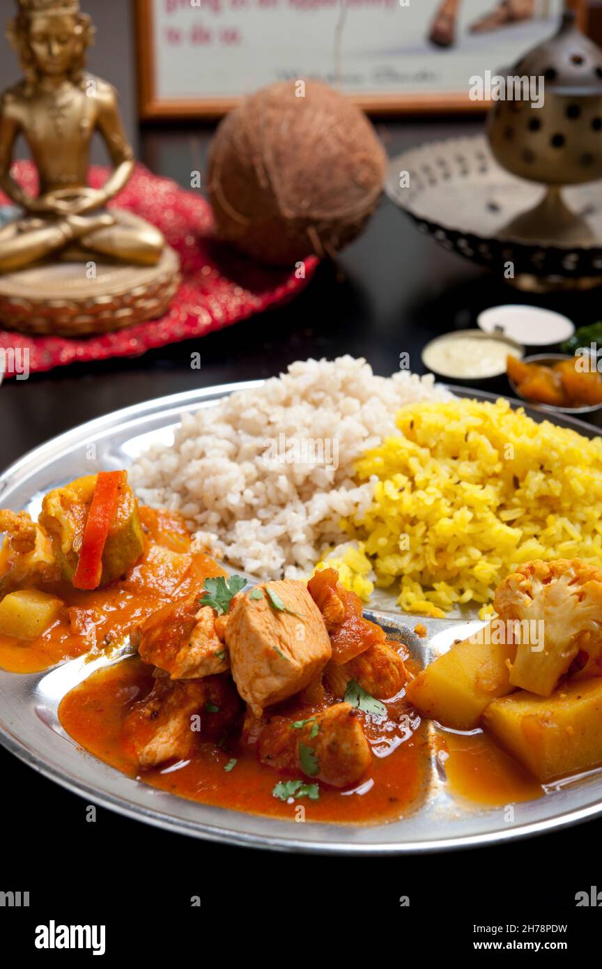 Chicken thali hi-res stock photography and images - Alamy