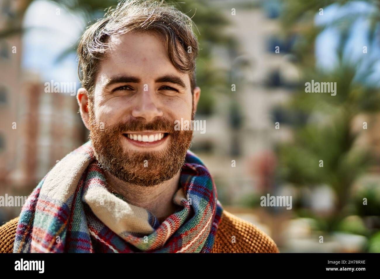 Young caucasian man with beard outdoors on a sunny day Stock Photo - Alamy