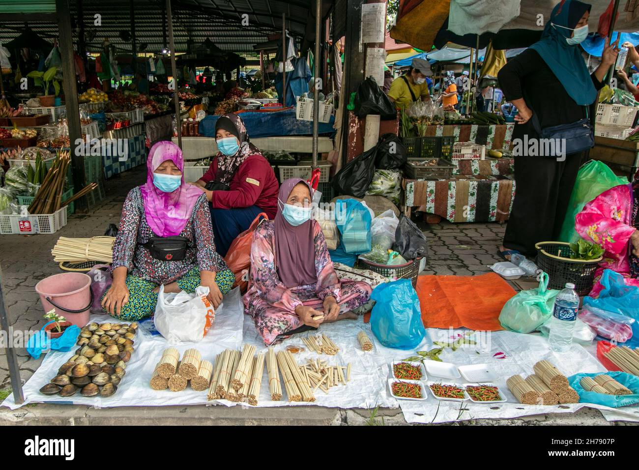 Tuaran market hi-res stock photography and images - Alamy