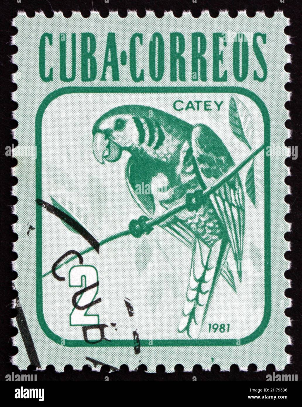 Cuba stamp circa bird hi-res stock photography and images - Alamy