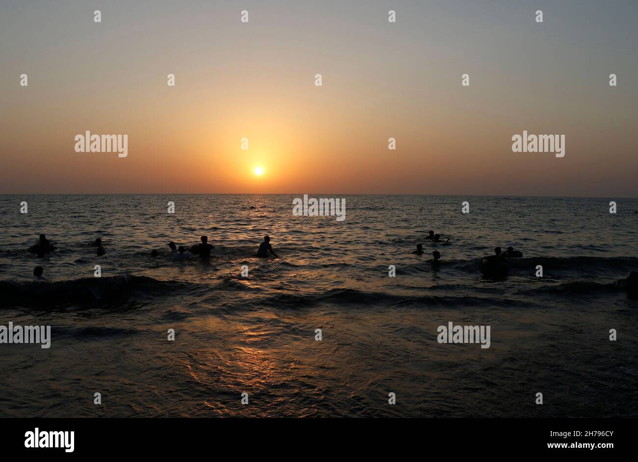 Hodeidah, Yemen. 19th Nov, 2021. People enjoy themselves on the beach ...