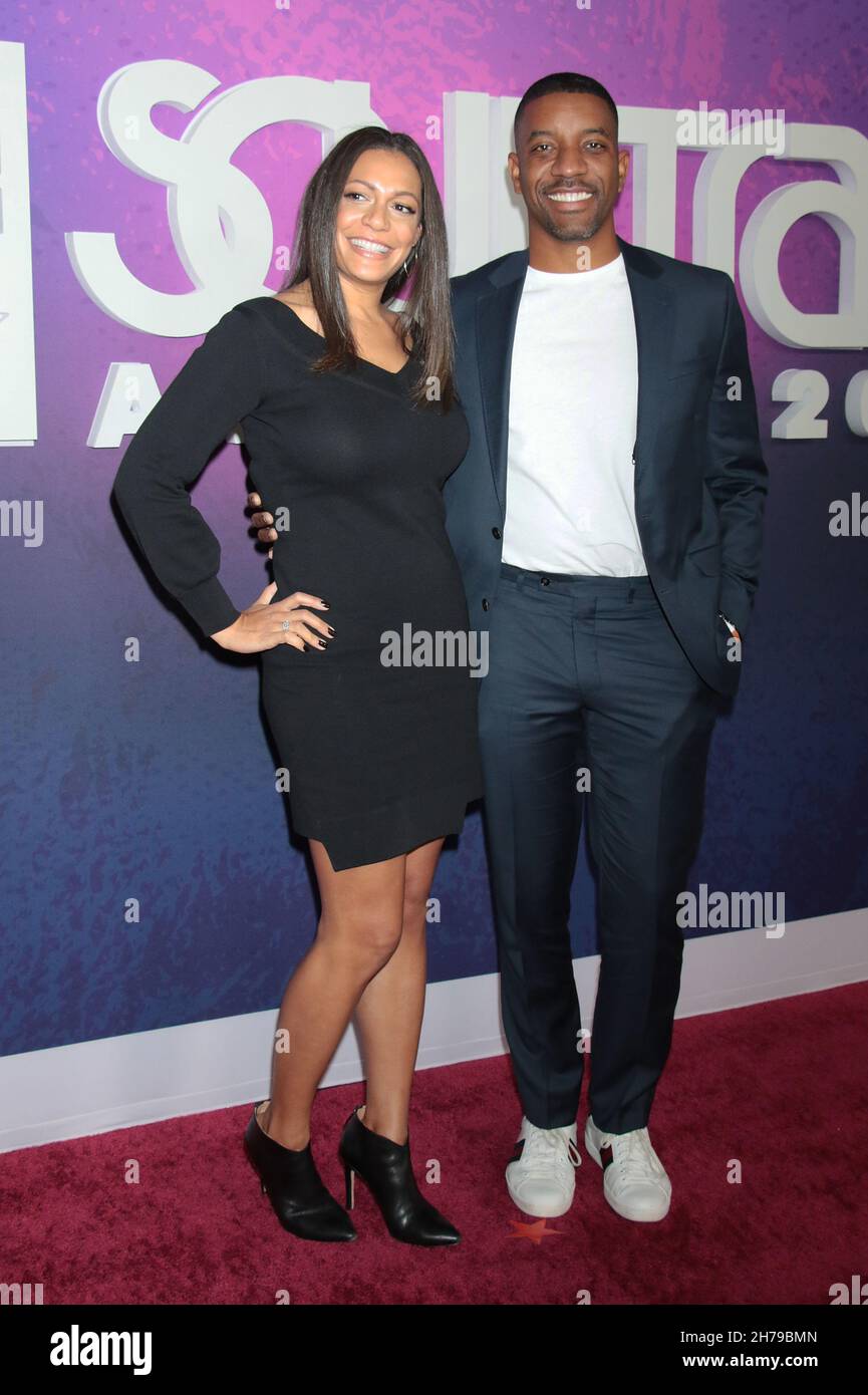 New York, NY, USA. 20th Nov, 2021. Sarah Griffin and Devin Griffin at ...