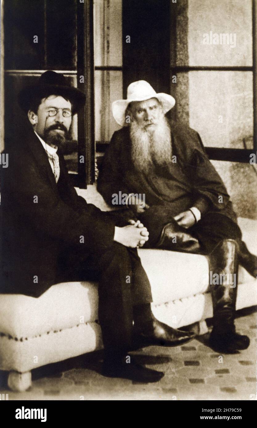 TCHEKHOV Anton et TOLSTOI Leon Nikolaievitch ©Archives-Zephyr/Opale ...