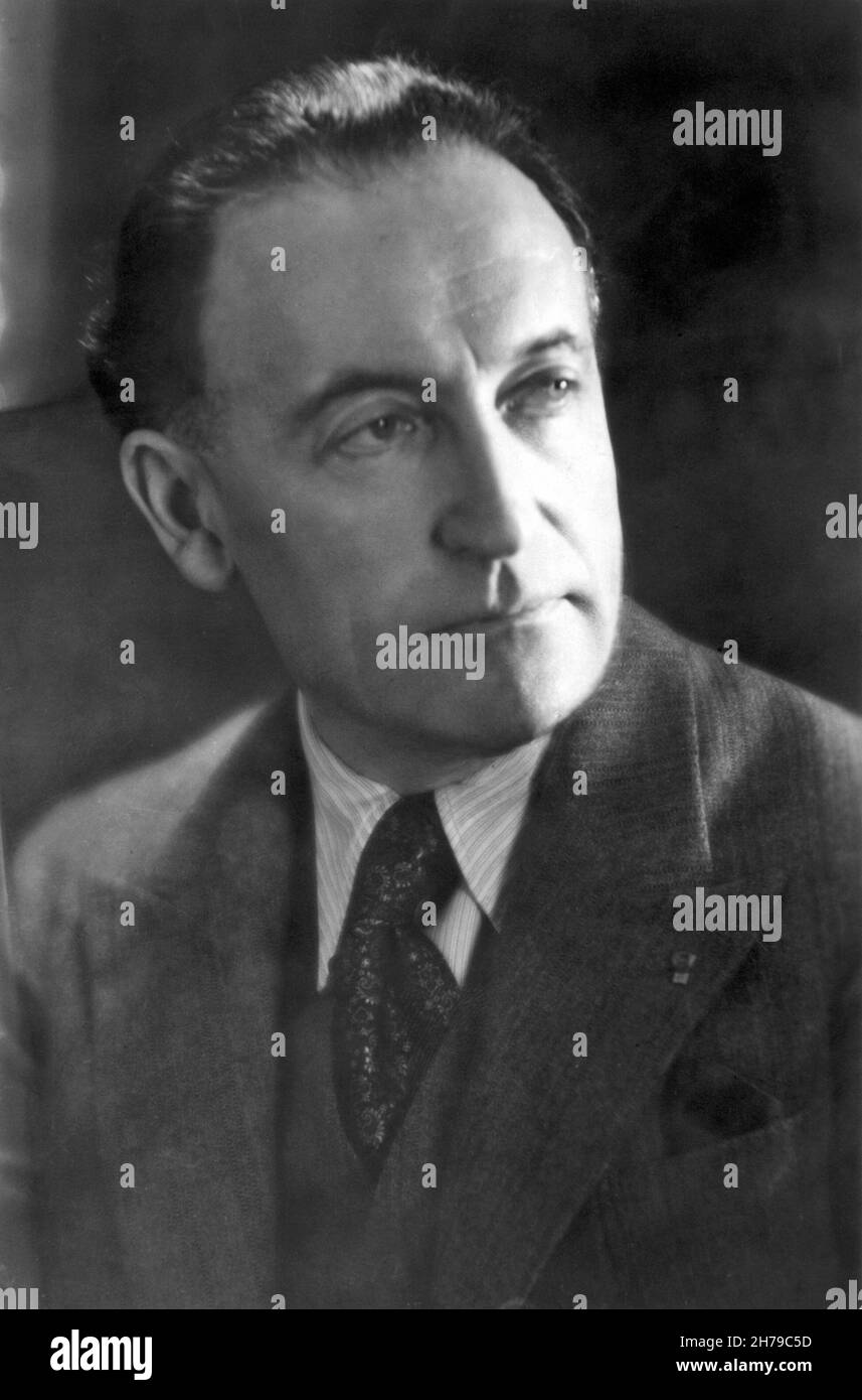 Portrait de Jules ROMAINS (1885-1972) ecrivain, philosophe, poete et ...