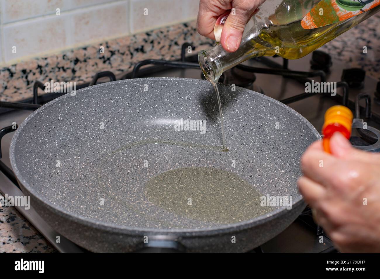 Putting oil hi-res stock photography and images - Alamy