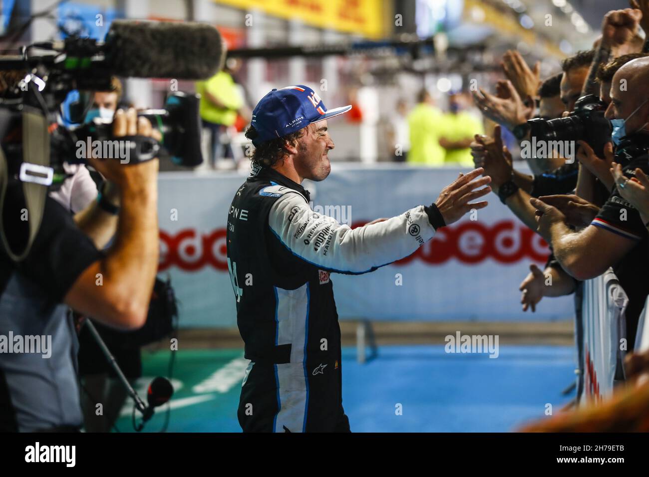 ALONSO Fernando (spa), Alpine F1 A521, portrait celebrating his podium ...