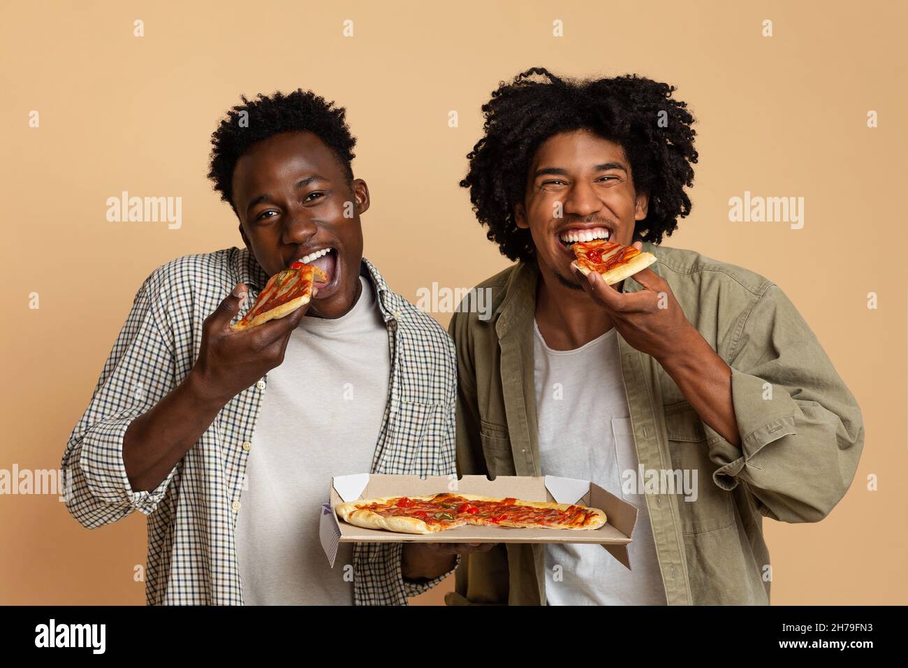 Empty pizza box eating hi-res stock photography and images - Alamy