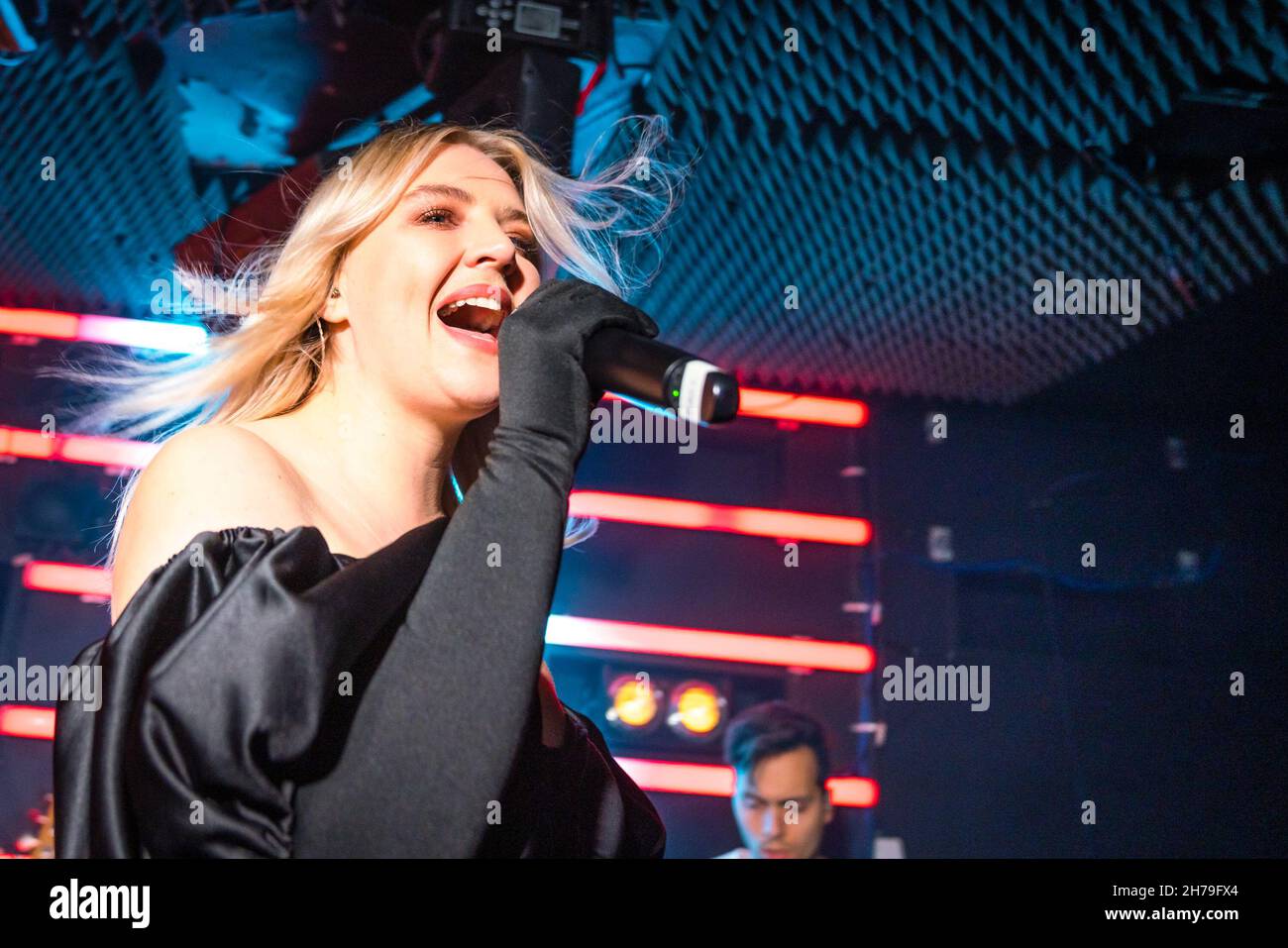 Self Esteem Singer High Resolution Stock Photography and Images - Alamy