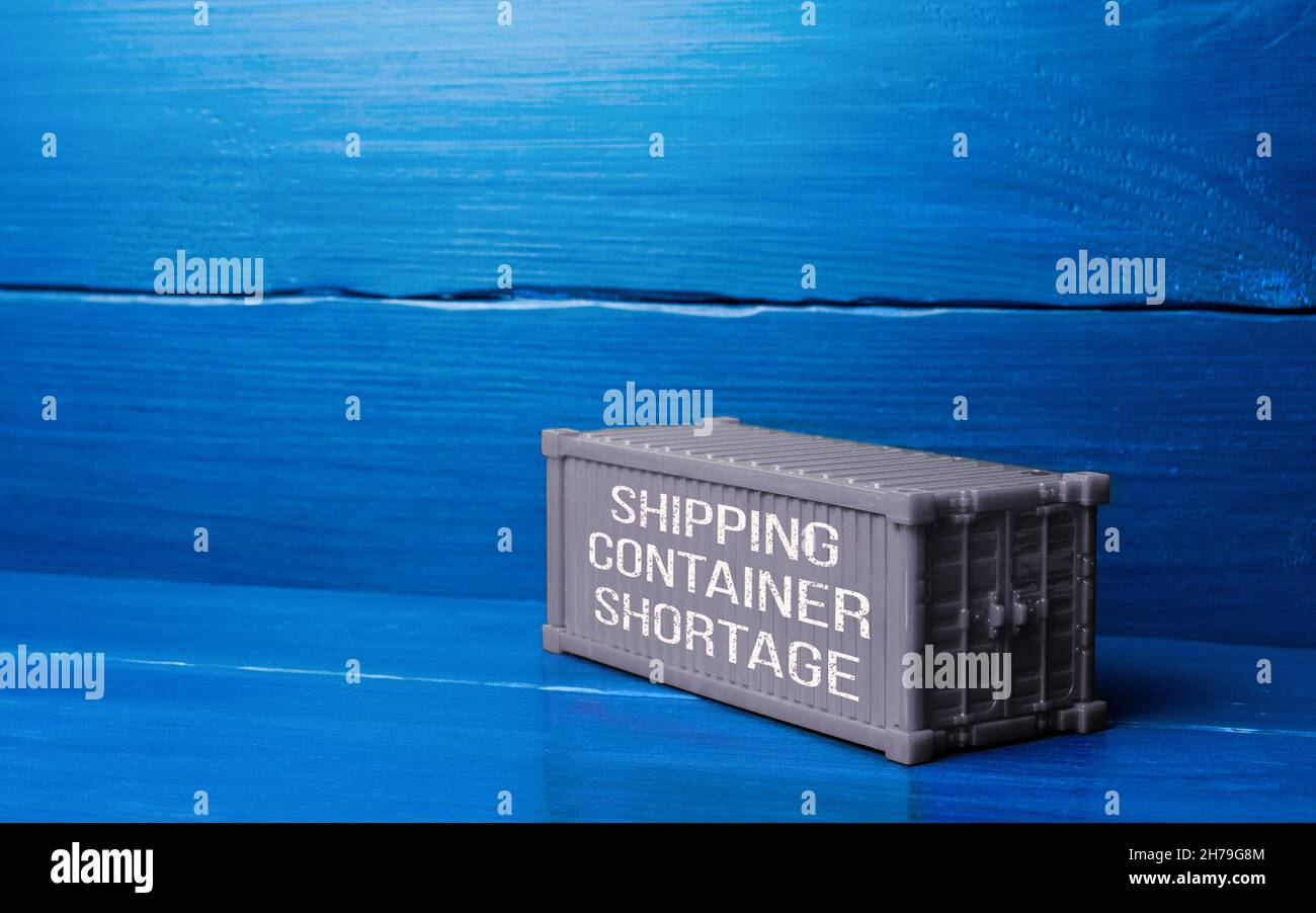 Shortage of containers and logistic collapse. Global container world ...