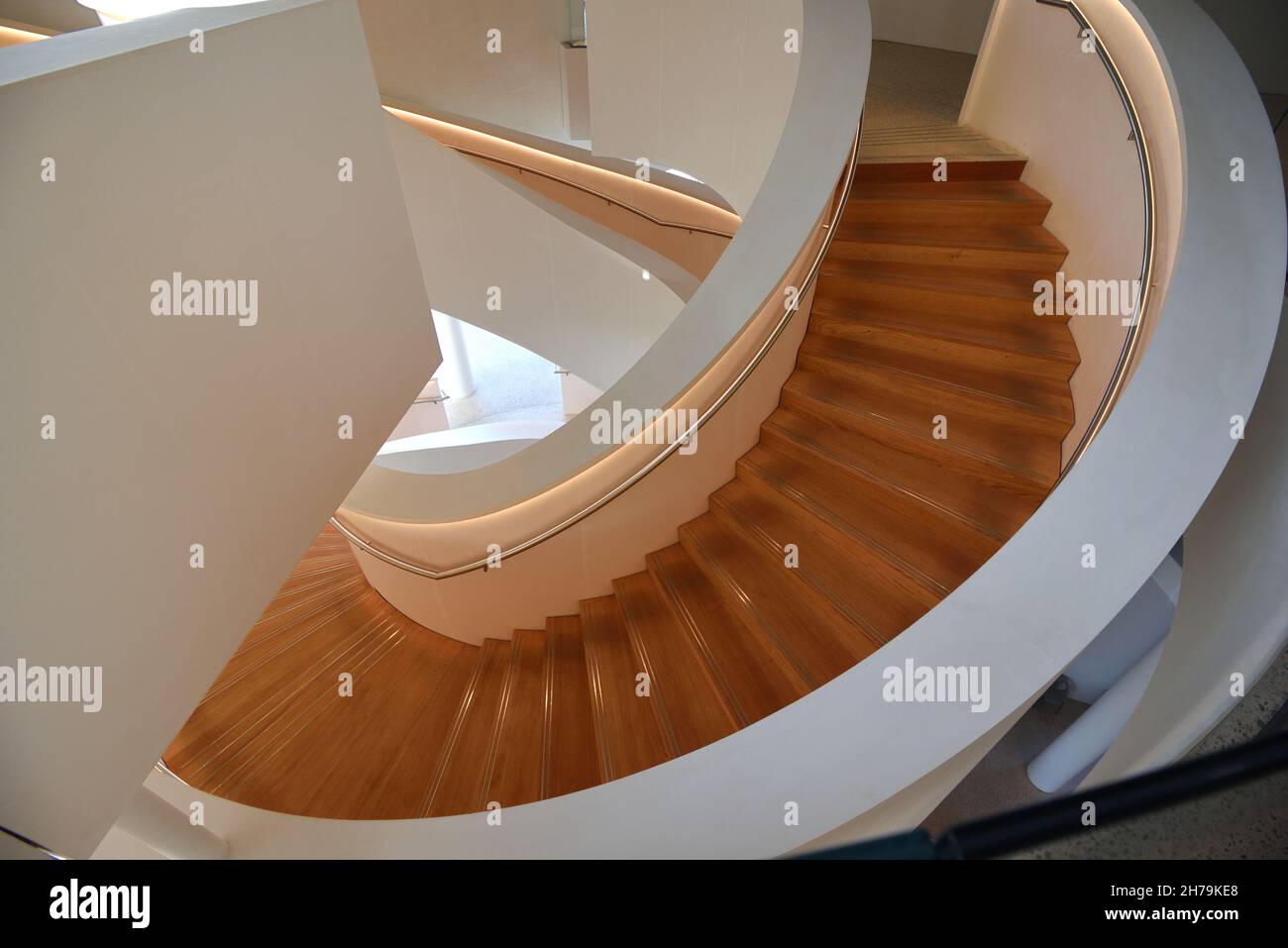 Arles gehry hi-res stock photography and images - Alamy