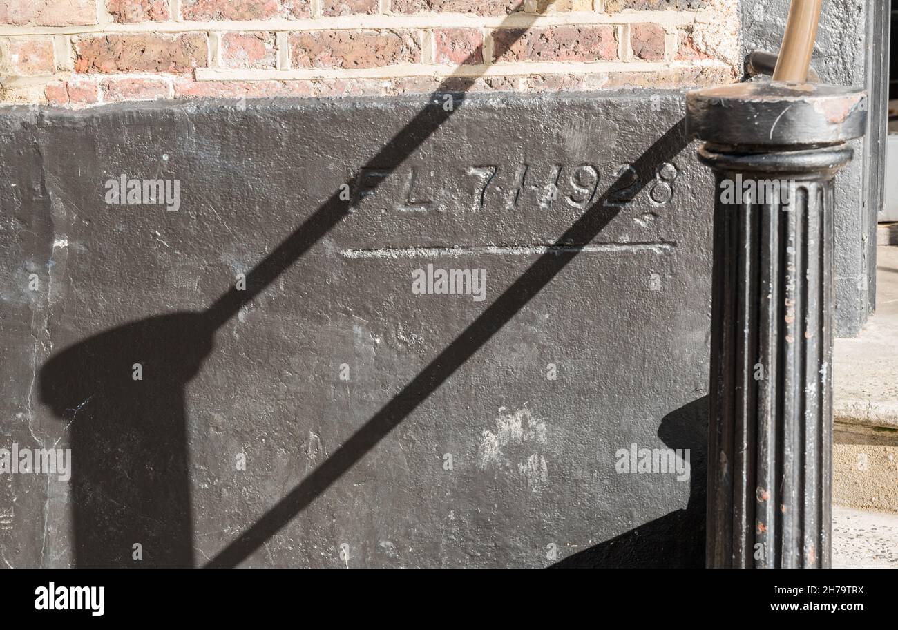 High tide mark on the "Slug and Lettuce" at Richmond upon Thames ...