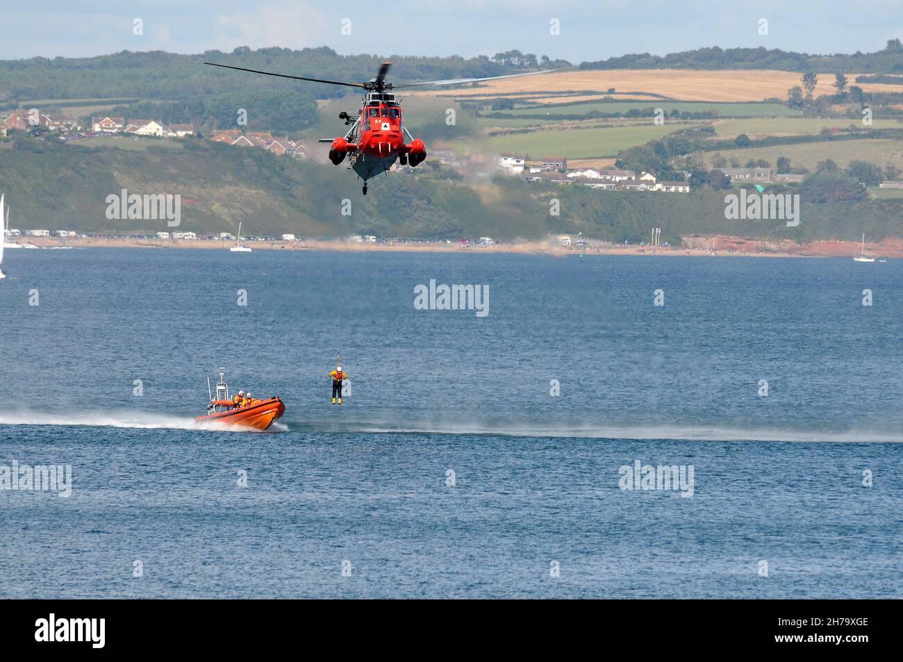 Royal Navy Sea King and R.N.L.I lifeboats in a joint demonstration ...