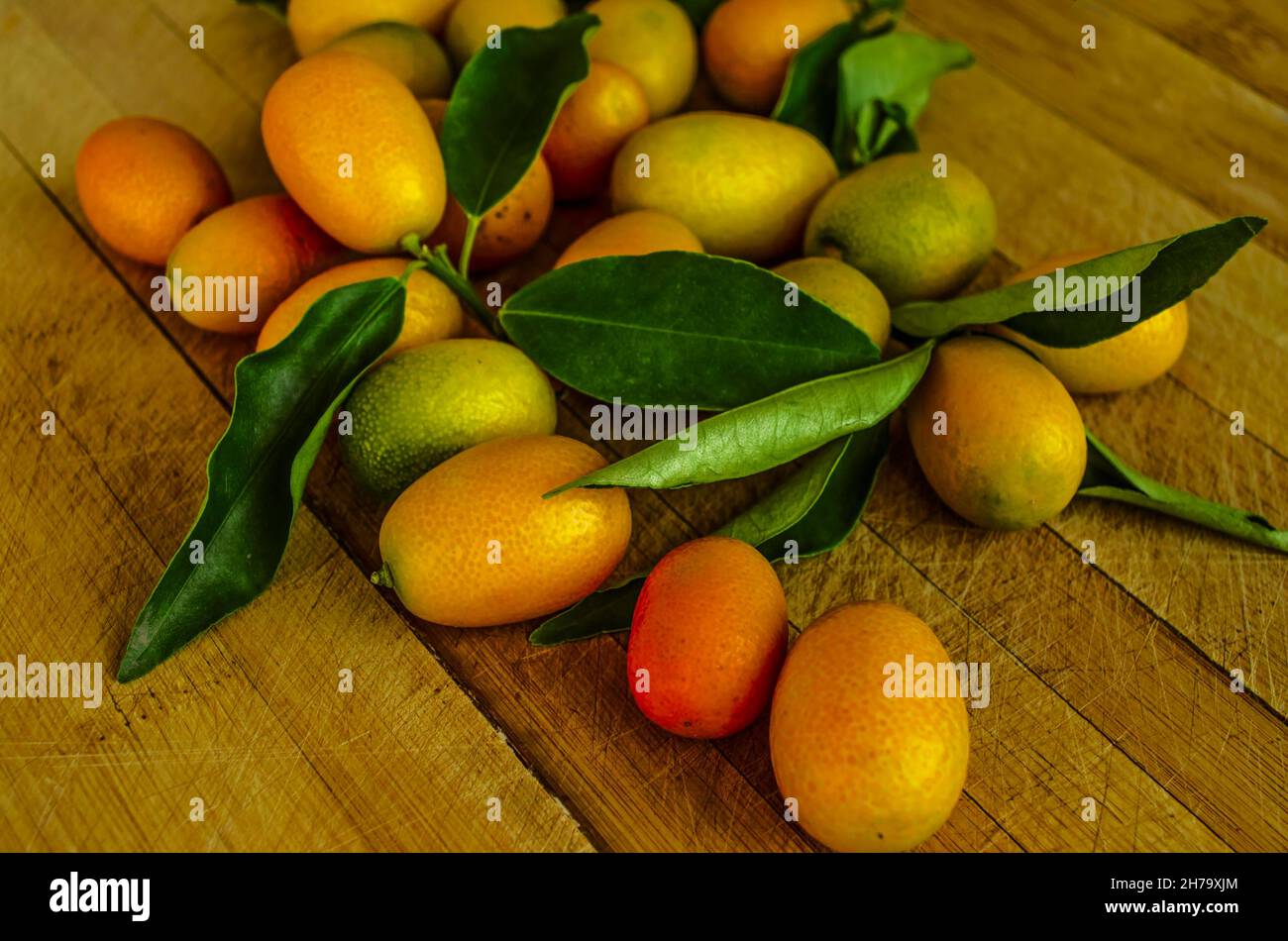 Lots small yellow fruit hi-res stock photography and images - Alamy