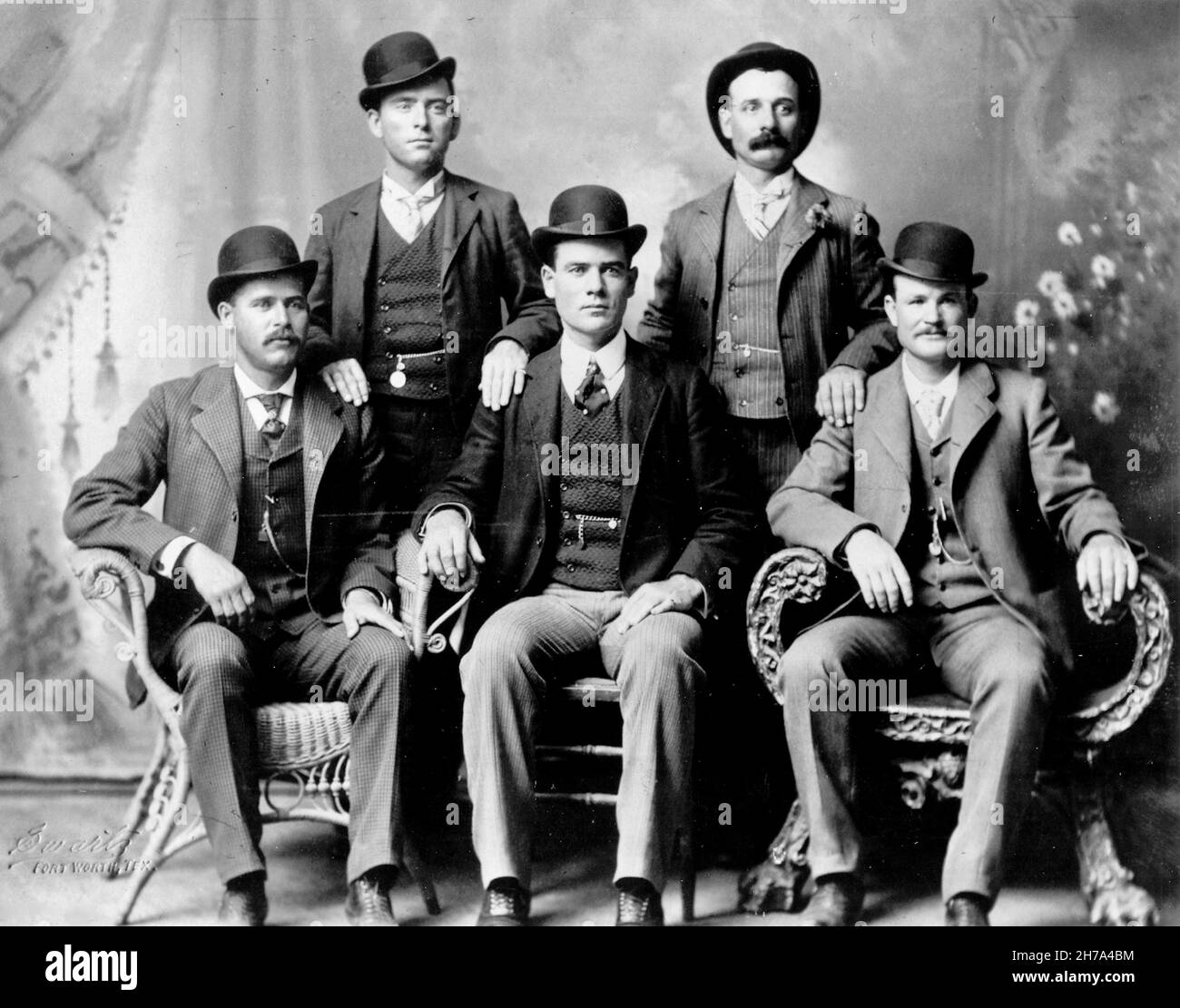 Butch cassidy outlaw Black and White Stock Photos & Images - Alamy