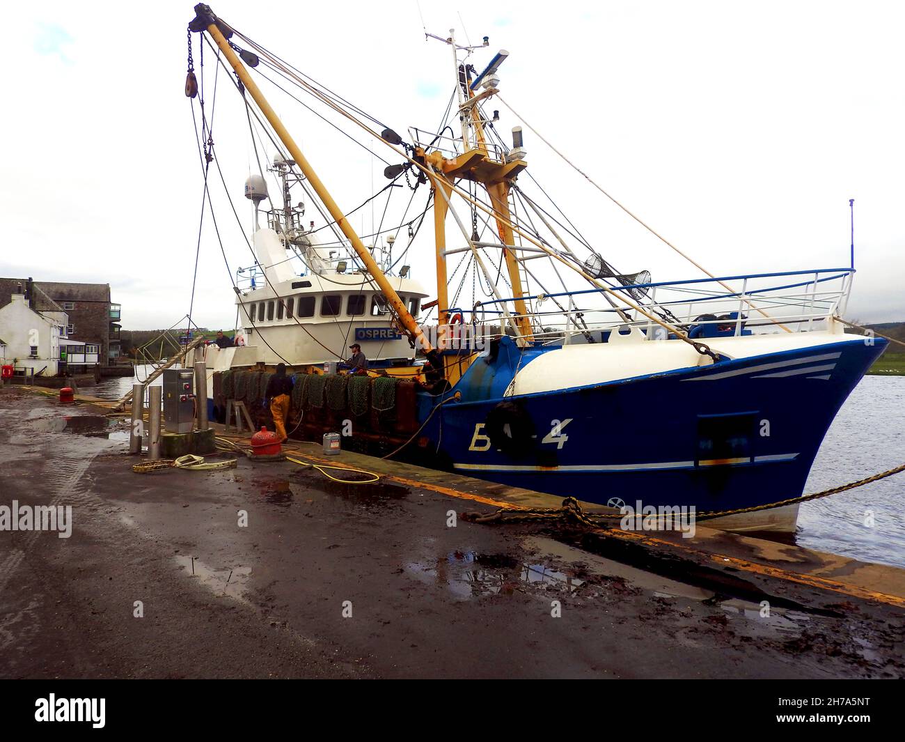 Fishing boat trawler scallop dredger hi-res stock photography and ...