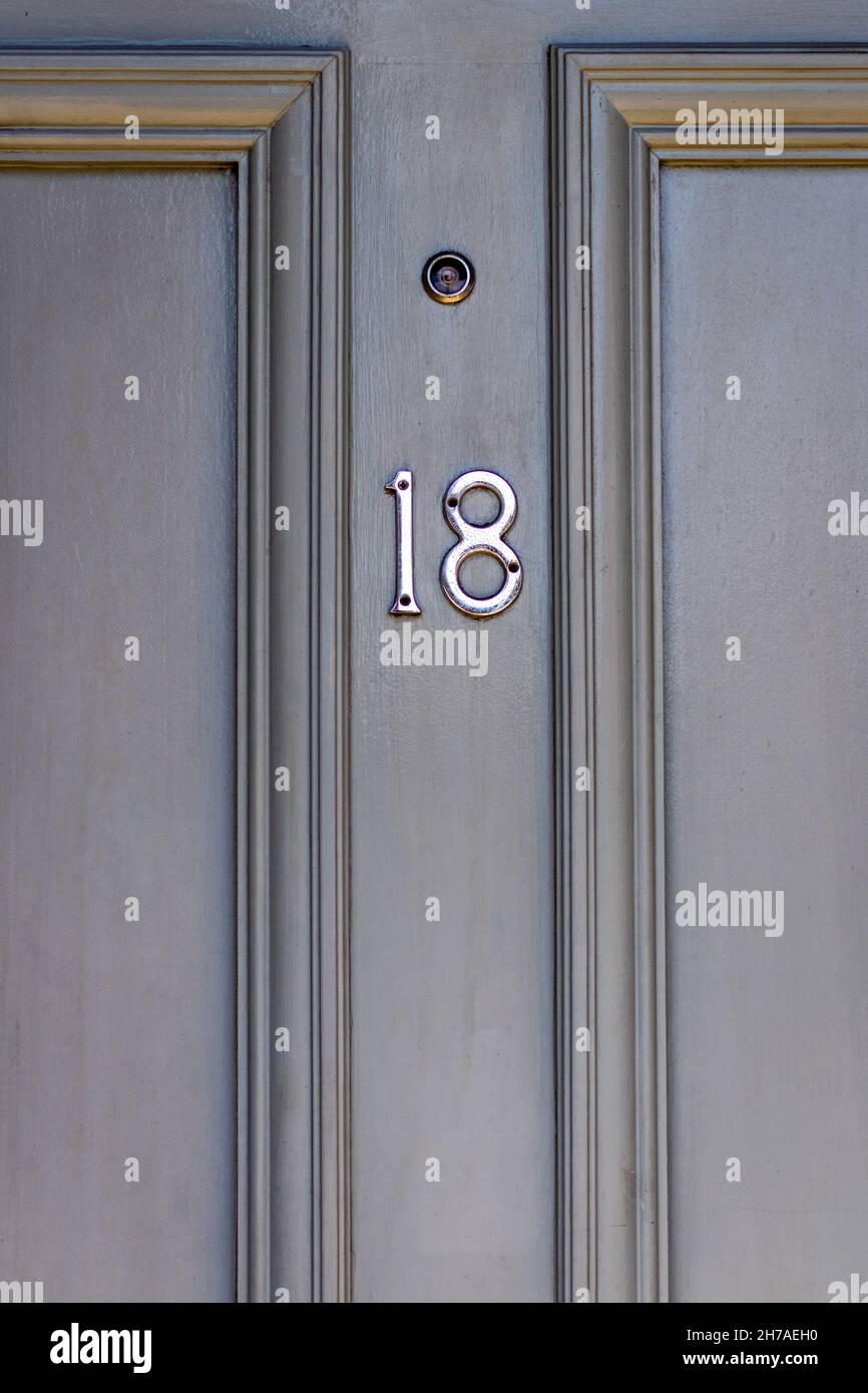Number 18 door sign hi-res stock photography and images - Alamy