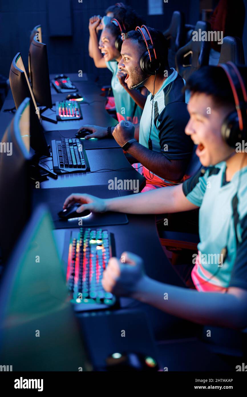 Pc game hi-res stock photography and images - Alamy