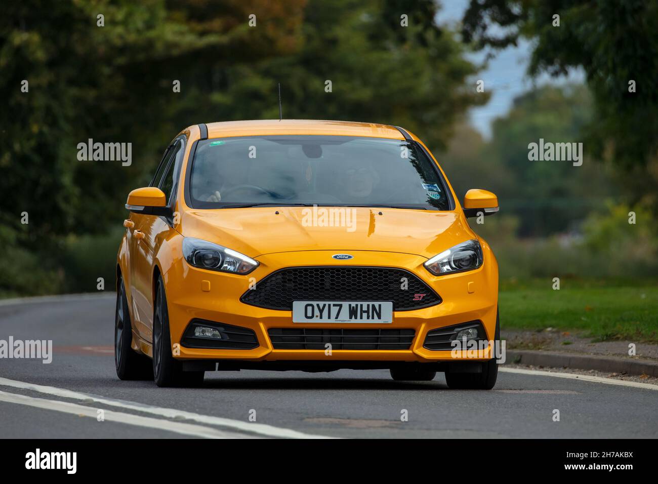 2017 yellow Ford car Stock Photo - Alamy