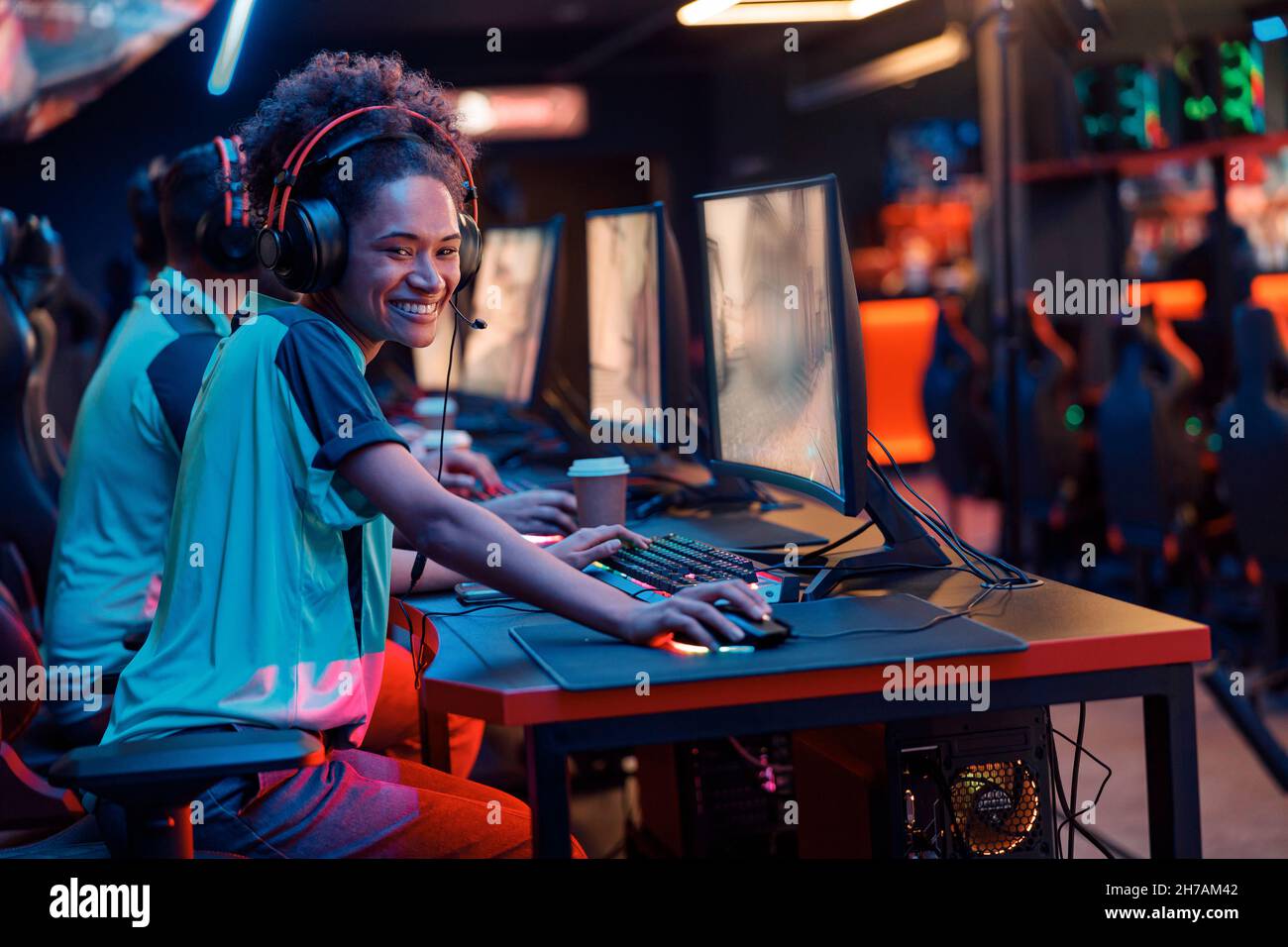 Esports team hi-res stock photography and images - Alamy