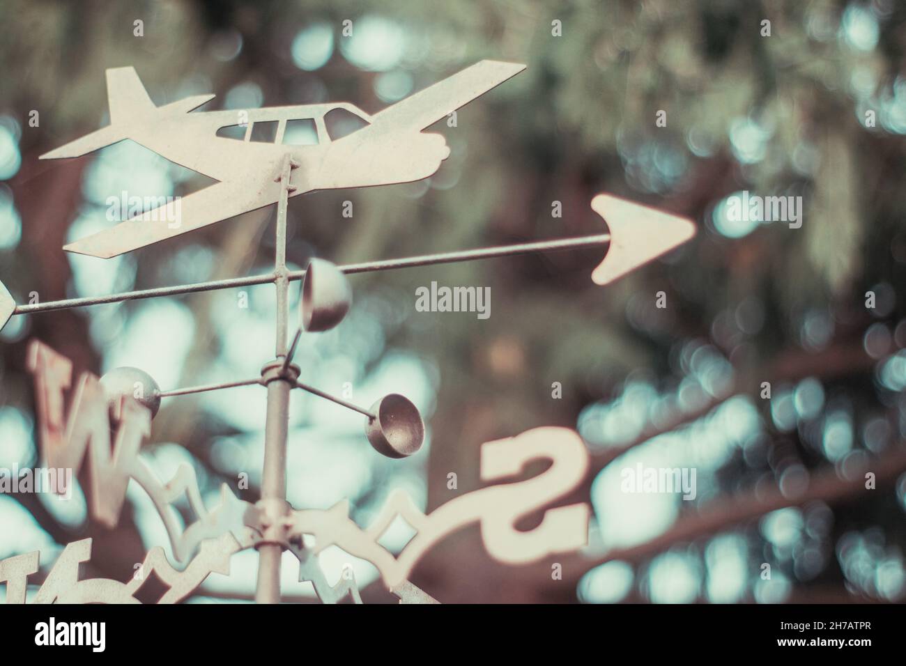 Plane weather vane hi-res stock photography and images - Alamy