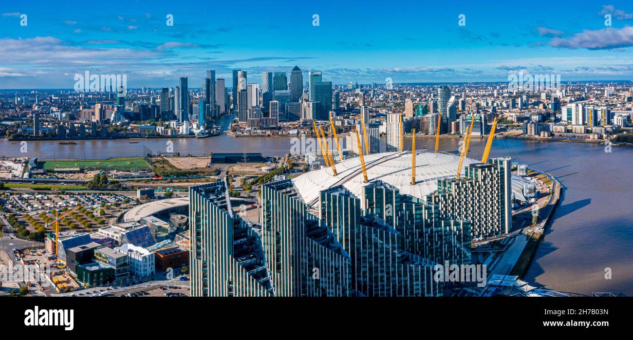 Aerial bird's eye view of the iconic O2 Arena near isle of Dogs Stock ...
