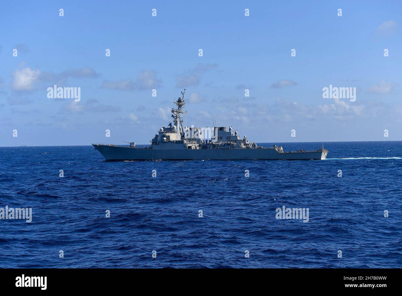 Destroyer uss milius ddg 69 hi-res stock photography and images - Alamy