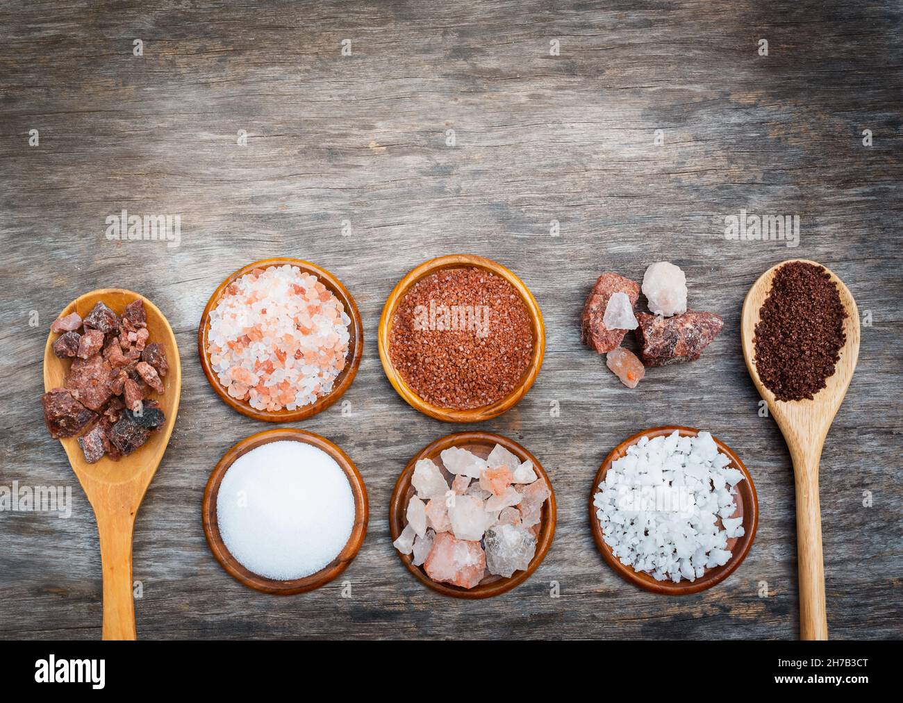 Types of salt hi-res stock photography and images - Alamy