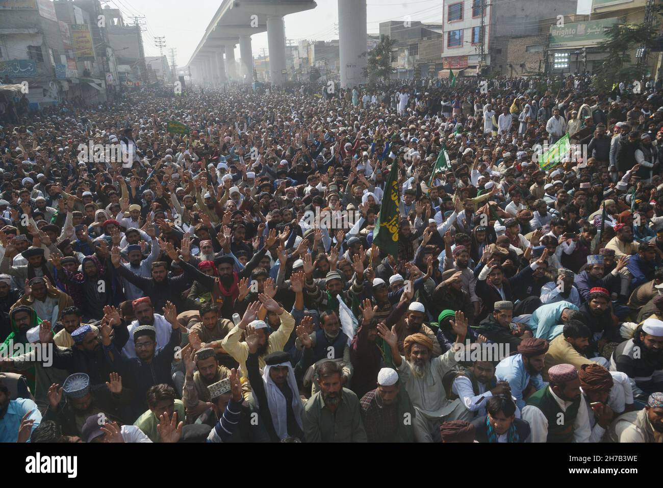 Lahore, Punjab, Pakistan. 21st Nov, 2021. Hafiz Saad Rizvi leader of ...