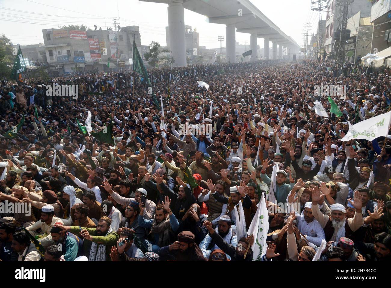 Lahore, Punjab, Pakistan. 21st Nov, 2021. Hafiz Saad Rizvi leader of ...