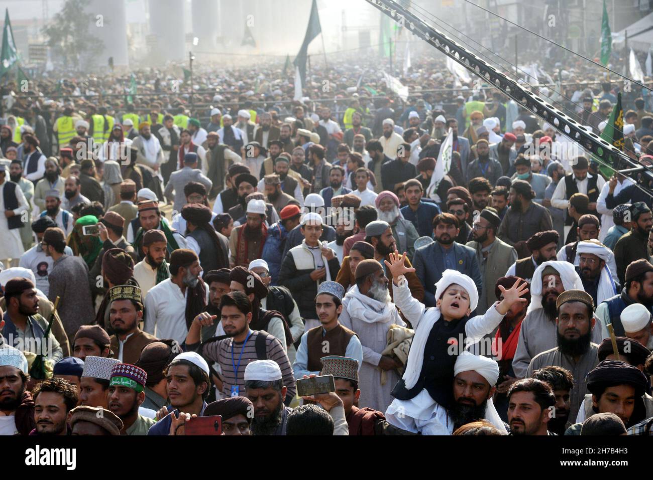 Lahore, Punjab, Pakistan. 21st Nov, 2021. Hafiz Saad Rizvi leader of ...