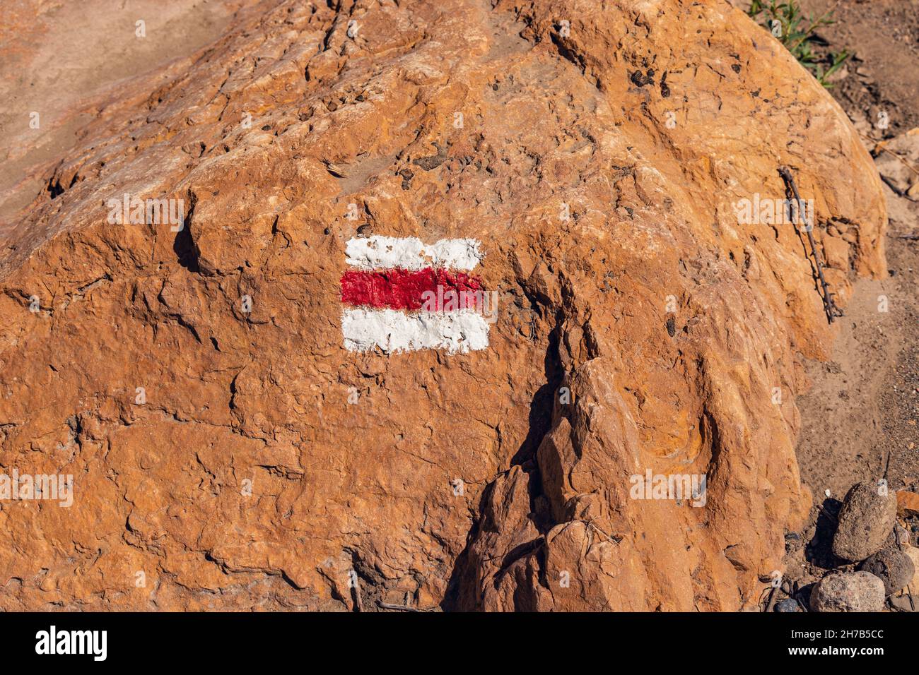 Desert hiking warning sign hi-res stock photography and images - Alamy