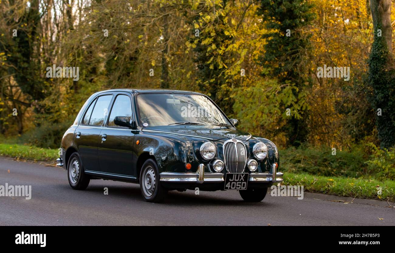 Mitsuoka viewt hi-res stock photography and images - Alamy