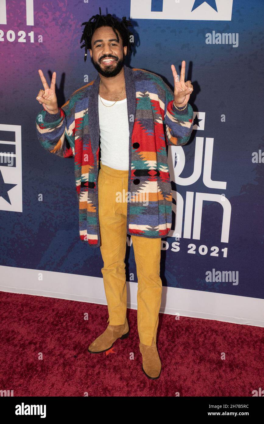Deon Jones on the Red Carpet at the 2021 Soul Train Awards held at at ...