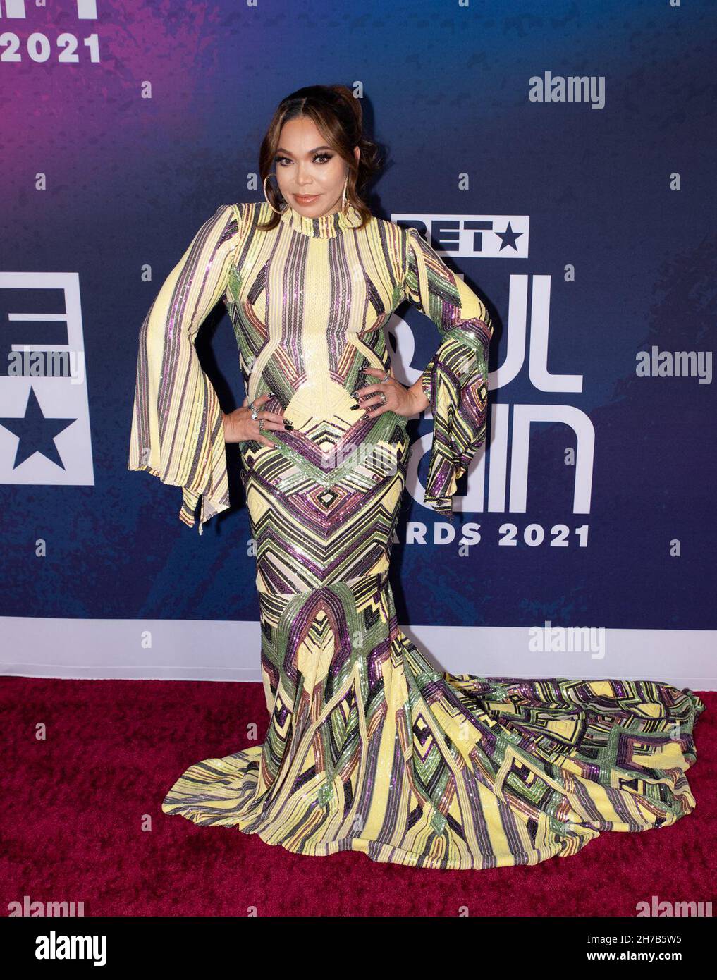 New York, USA. 20th Nov, 2021. Actress Tisha Campbell on the Red Carpet ...