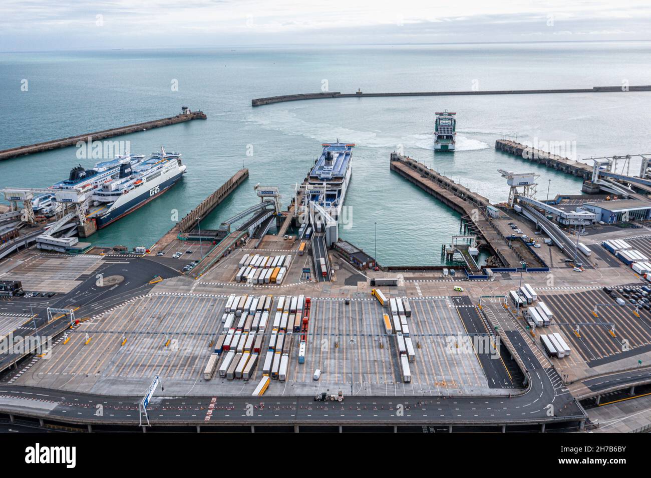 Aerial view of harbor and trucks parked along side each other in Dover ...