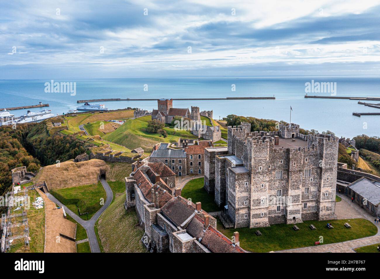 Aerial view of dover castle hi-res stock photography and images - Alamy