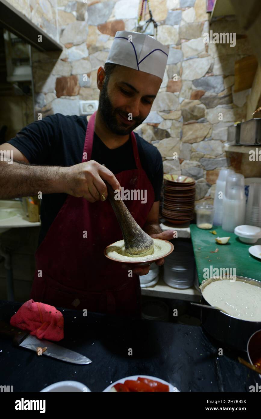 Palestinian houmus hi-res stock photography and images - Alamy