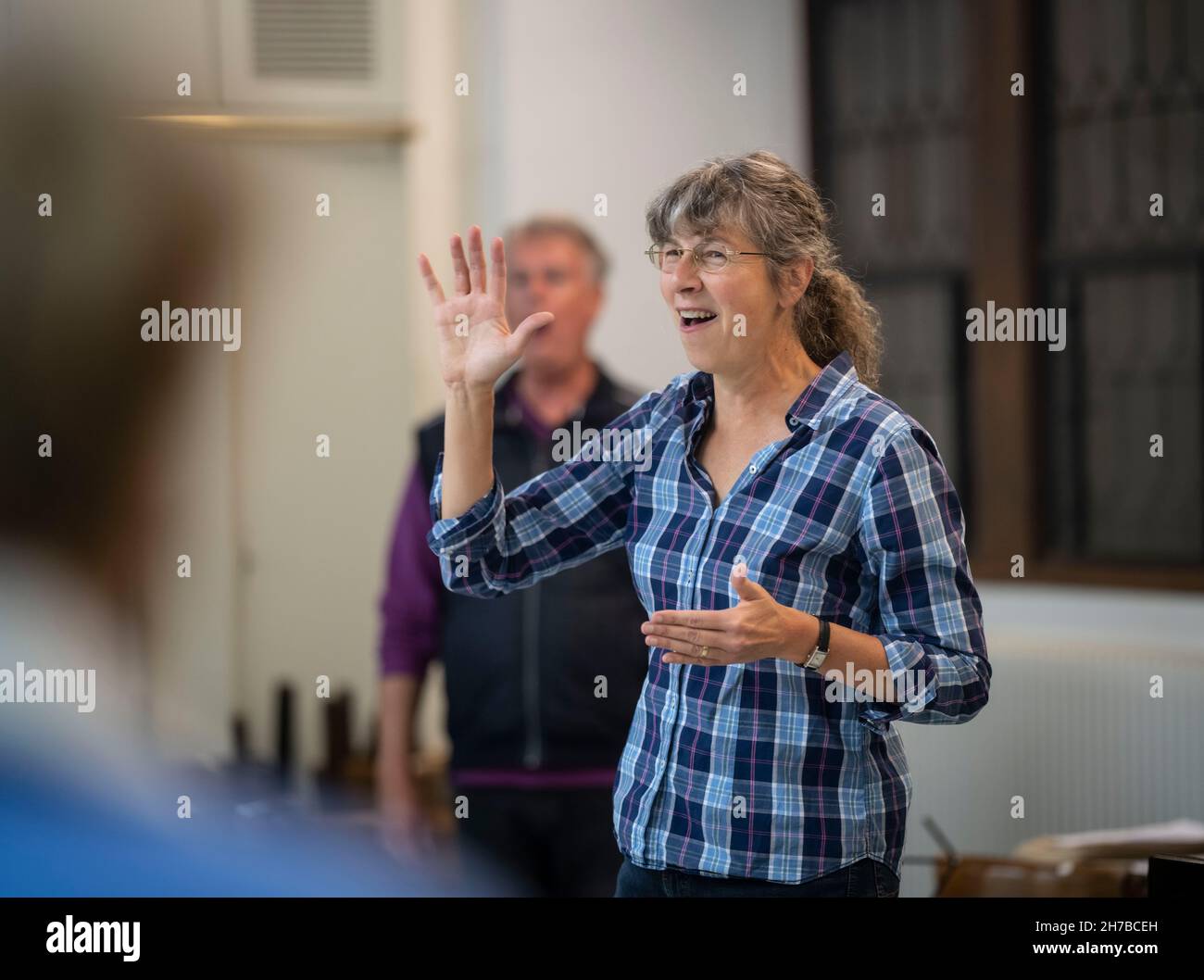 PRODUCTION - 15 November 2021, Hessen, Frankfurt/Main: Under the ...