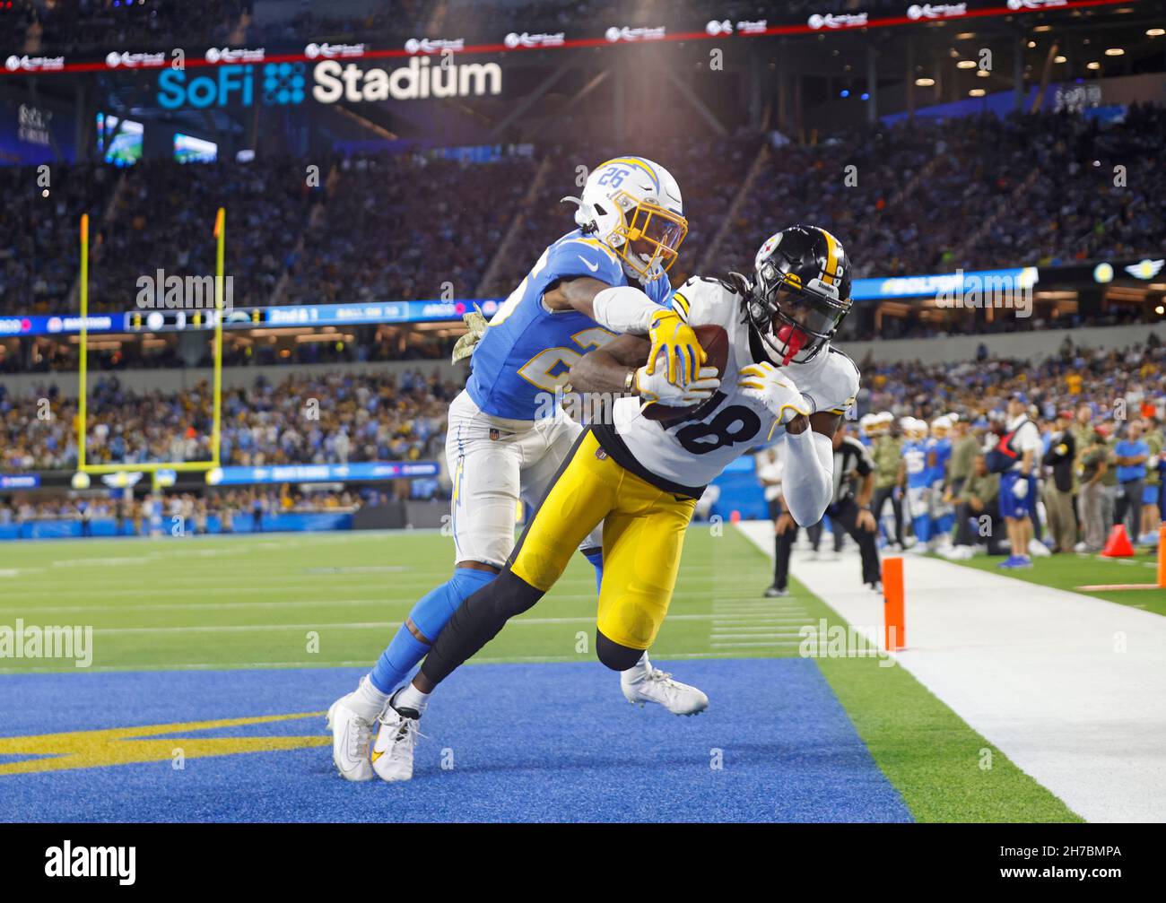 November 21, 2021 Pittsburgh Steelers wide receiver Diontae Johnson (11 ...