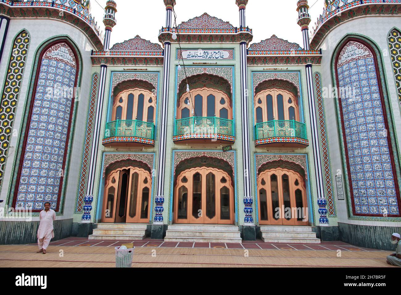 Ghousia Hamidia Mosque in Multan, Punjab province, Pakistan Stock Photo ...