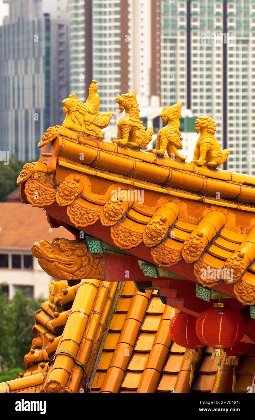 MALAYSIA, KUALA LUMPUR, TEMPLE THEAM HOU FROM CONFUCIUS Stock Photo - Alamy