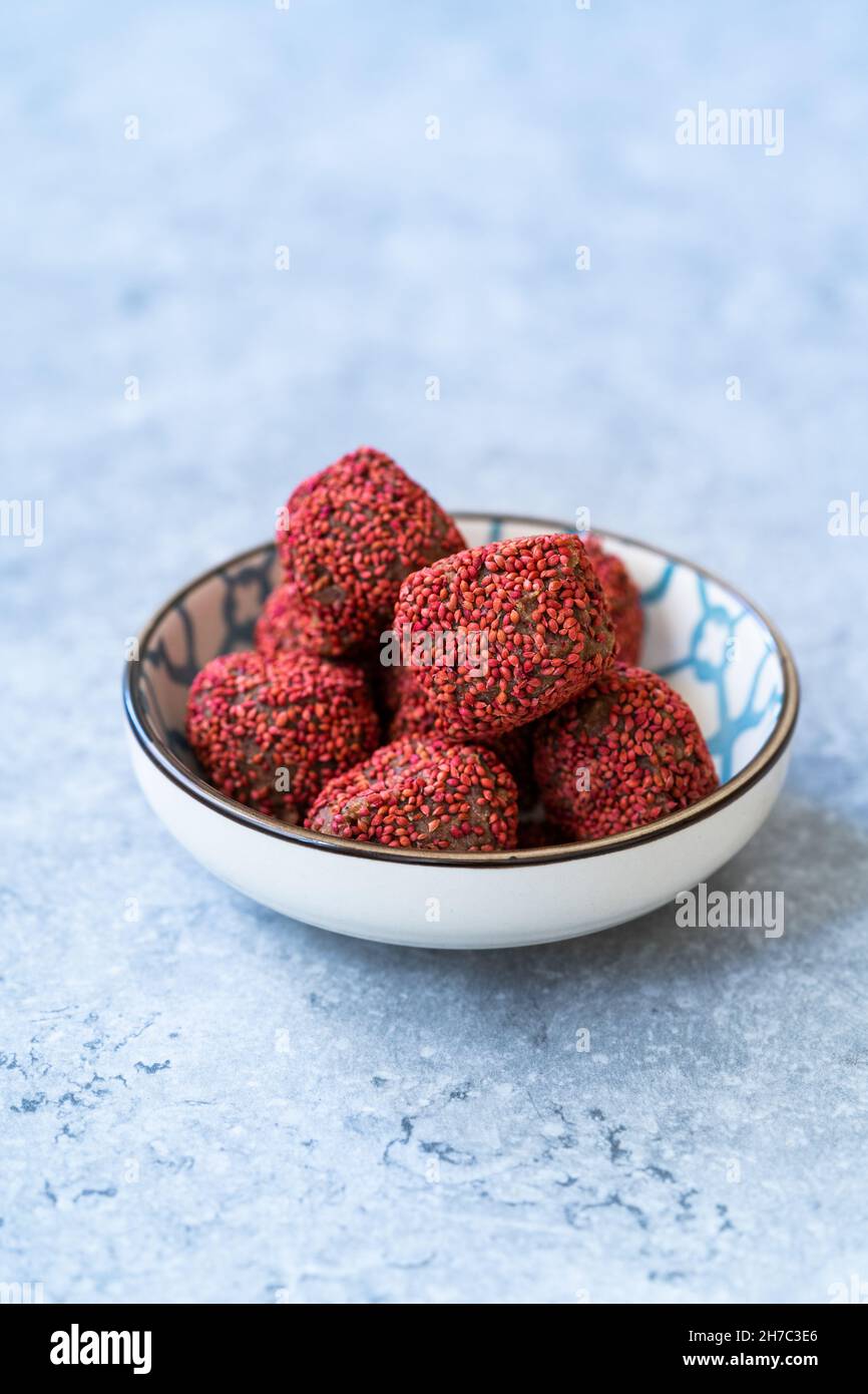 Red Dried Date Fruit Balls with Forest Fruit. Paleo Raw Energy Balls ...