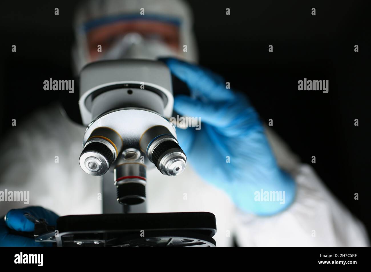 Professional scientist hi-res stock photography and images - Alamy