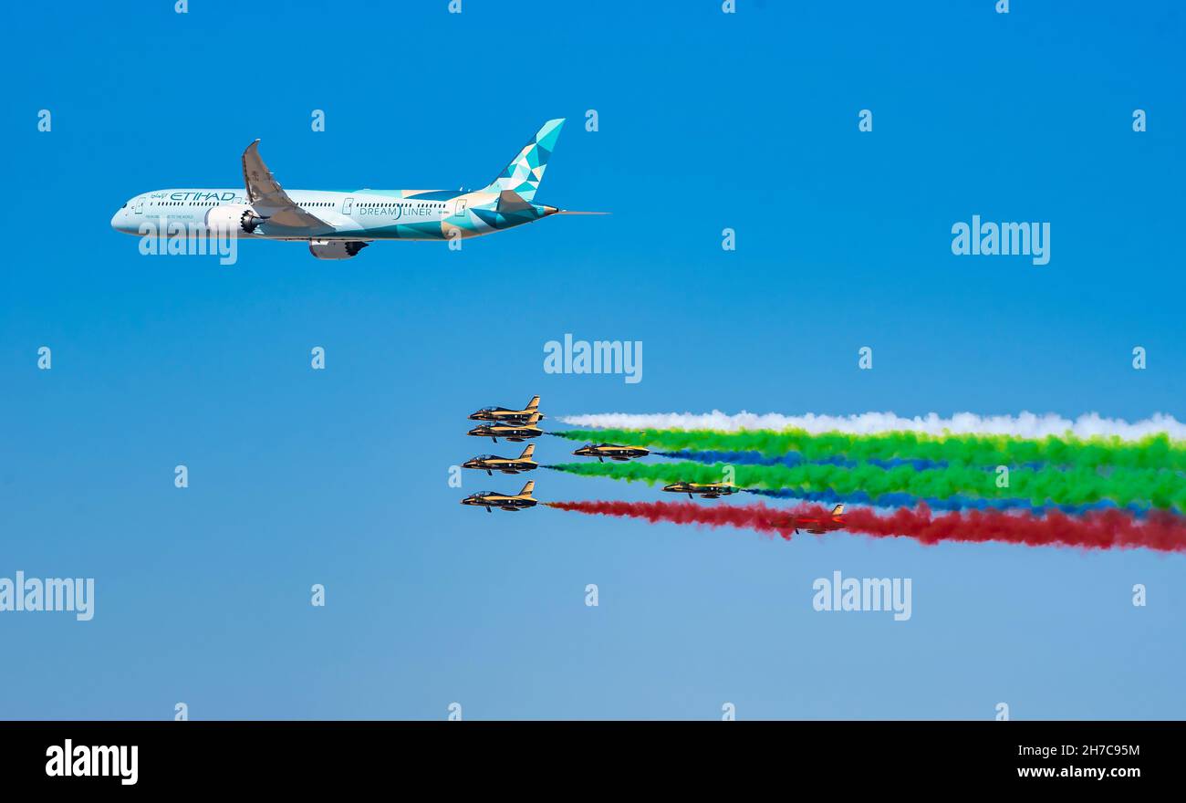 Boeing 787 greenliner hi-res stock photography and images - Alamy
