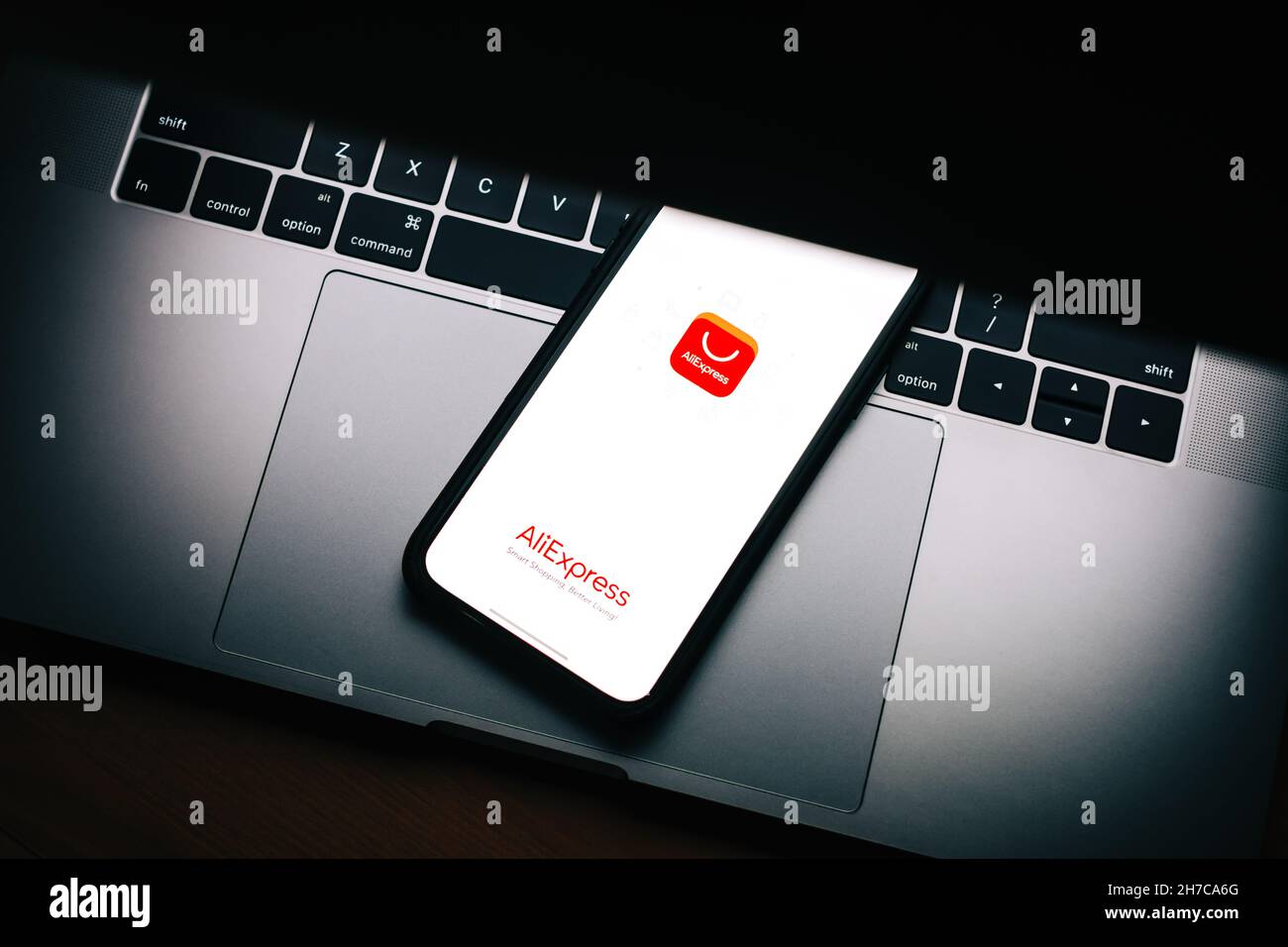 AliExpress shop logo on smartphone screen Stock Photo - Alamy