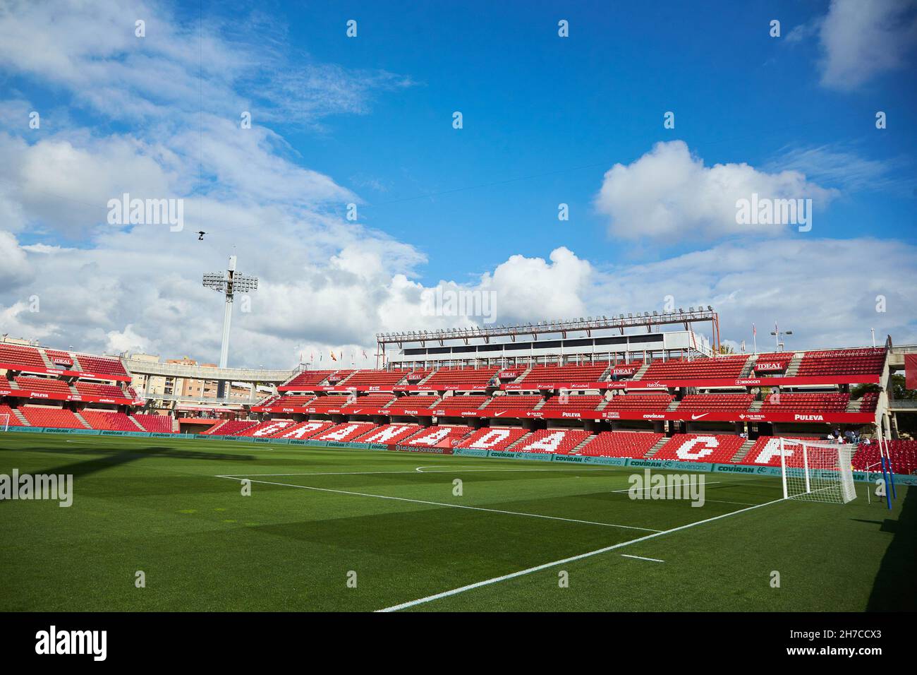 Granada stadium hi-res stock photography and images - Alamy