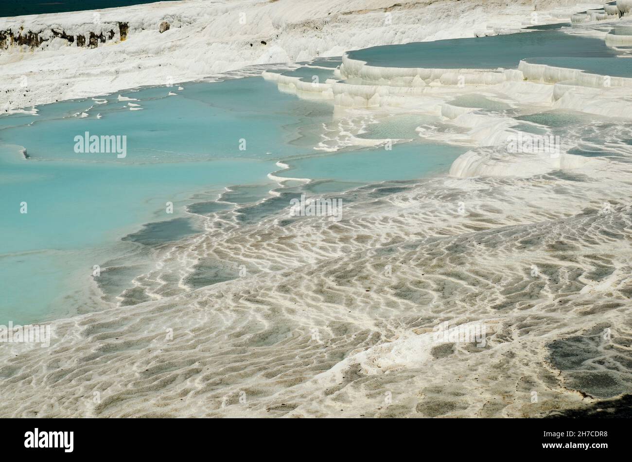 Blue lakes of Pamukkale, white shores of natural wonder in Turkey Stock ...