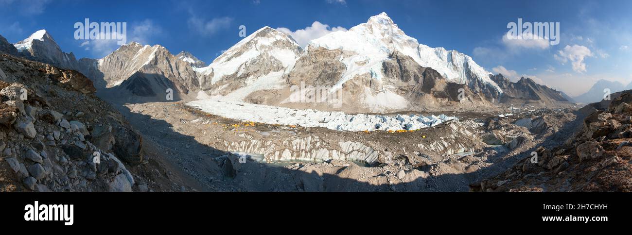 Evening panoramic view of Mount Everest base camp, Everest, Nuptse ...