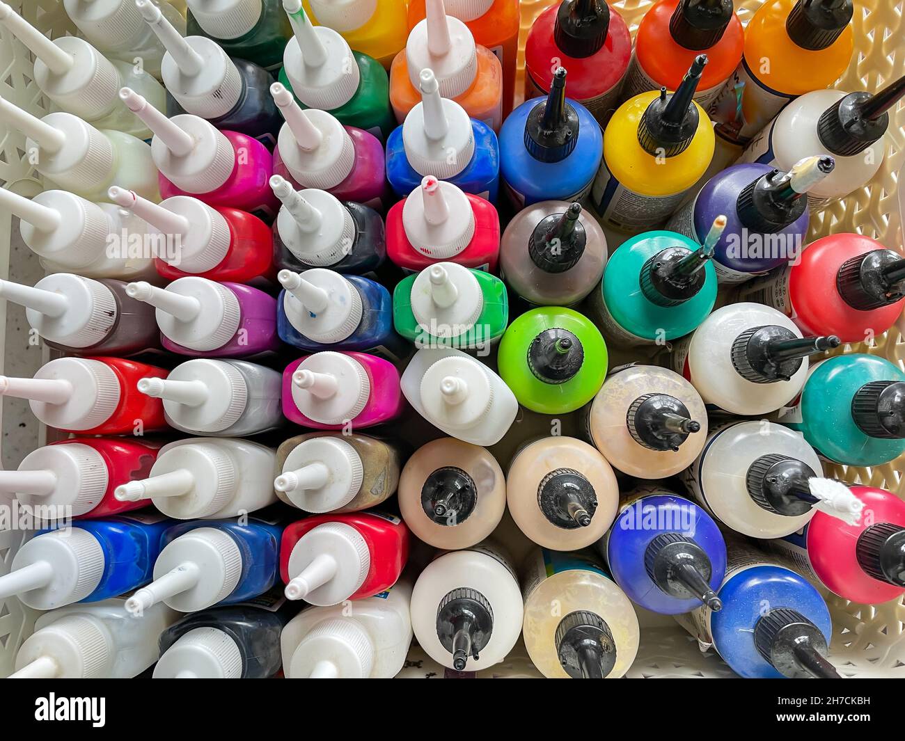Colourful paint selection hi-res stock photography and images - Alamy