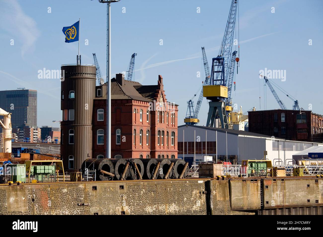 Shipyard in the Port of Hamburg, Germany, Hamburg, Port of Hamburg ...